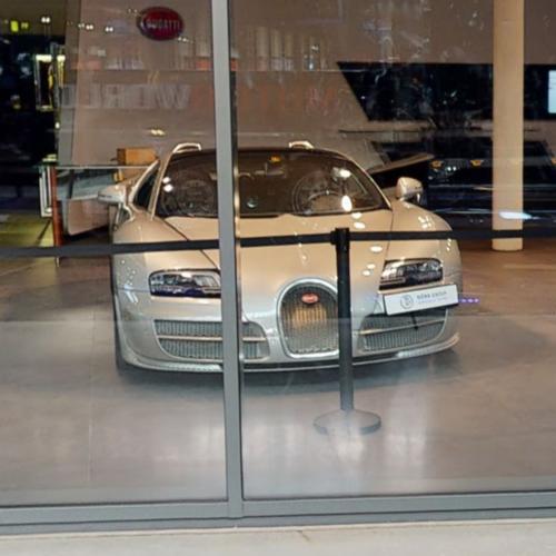 Bugatti Veyron 16.4 in Munich, Germany (Google Maps)