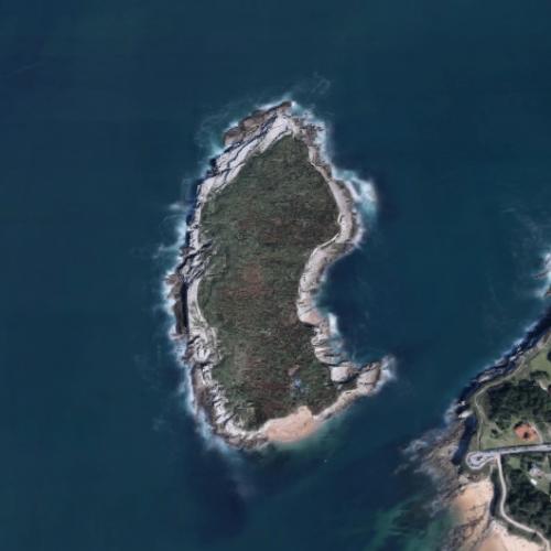 Isla de Santa Marina in Santander, Spain - Virtual Globetrotting