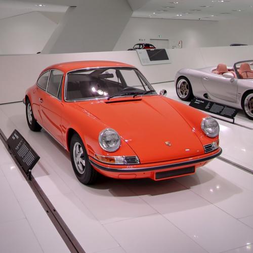 Porsche 911 S (915) in Stuttgart, Germany - Virtual Globetrotting