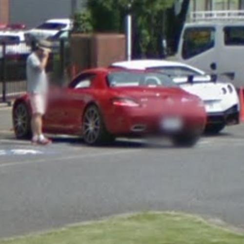 Mercedes-Benz SLS AMG x Nissan GT-R R35 in Yokohama, Japan (Google Maps)