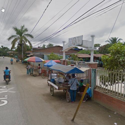 Mobile Street Vendors in Turbo, Colombia - Virtual Globetrotting