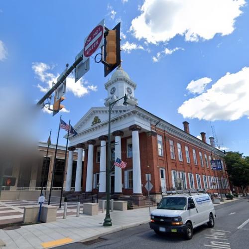 Franklin County Courthouse (Pennsylvania) in Chambersburg, PA (Google Maps)