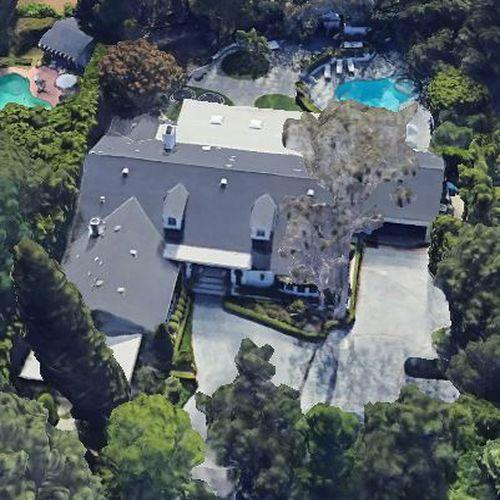 Cara Delevingne's House (Destroyed by Fire) in Los Angeles, CA (Google Maps)