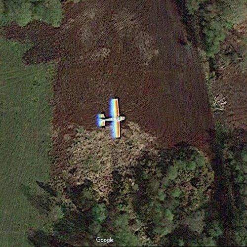 Propeller Flying in Abbeyshrule, Ireland (Google Maps)