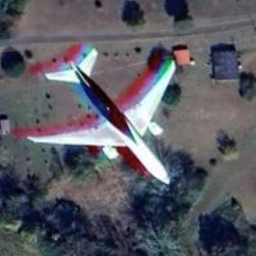 Plane in flight in Adairsville, GA (Google Maps)