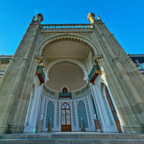 Vorontsov Palace (Alupka) in Alupka, Ukraine (Google Maps)