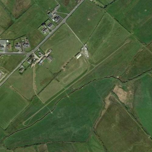 Spanish Point Airfield in Liscannor, Ireland (Google Maps)