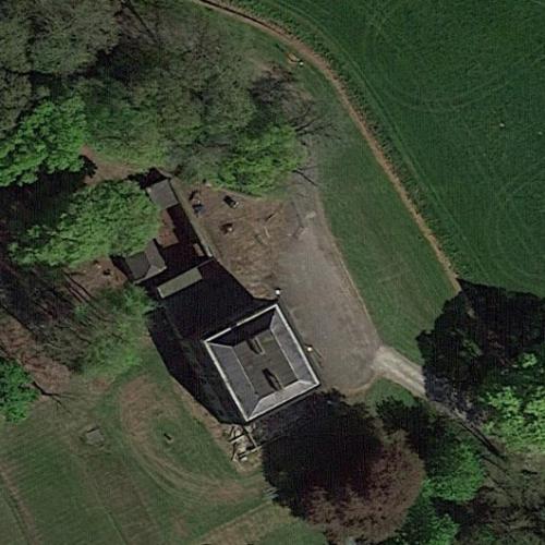 Dowth Hall in Dowth, Ireland (Google Maps)