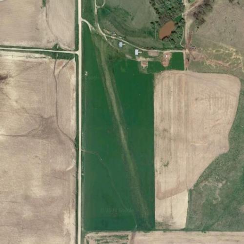 Mc Kay Airport in Spalding, NE (Google Maps)