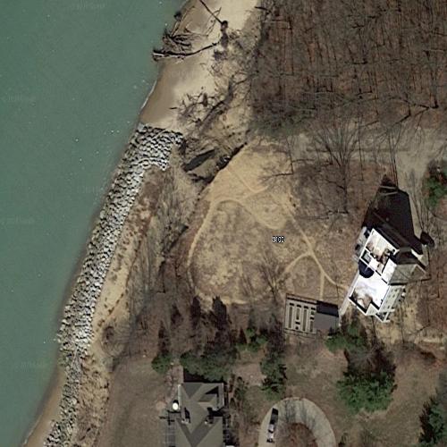 Robert Shapiro's House in Stevensville, MI - Virtual Globetrotting