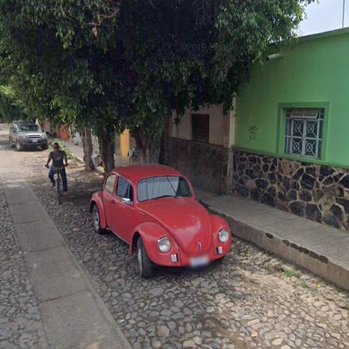Volkswagen Beetle in Sayula, Mexico (Google Maps)