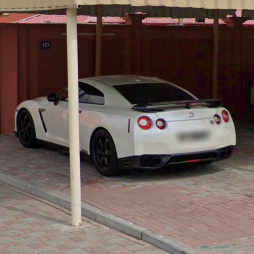 Nissan GT-R R35 in Dubai, United Arab Emirates (#3) - Virtual Globetrotting