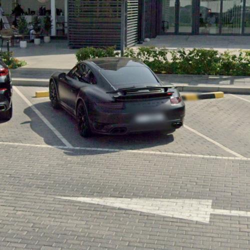 Porsche 911 Turbo S (991) in Dubai, United Arab Emirates (Google Maps)