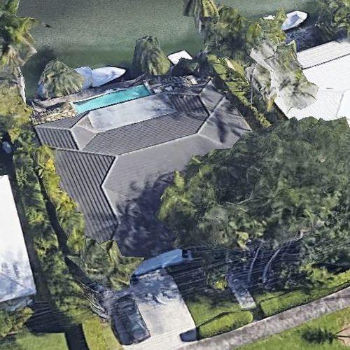 Dondra Ritzenthaler's House in Coral Gables, FL (Google Maps)