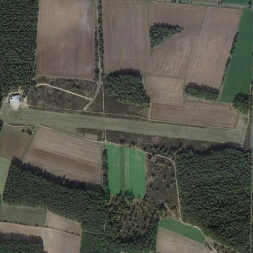 Höpen Airfield in Schneverdingen, Germany (Google Maps)