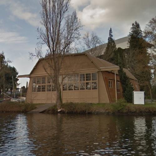 ASUW Shell House in Seattle, WA (Google Maps)