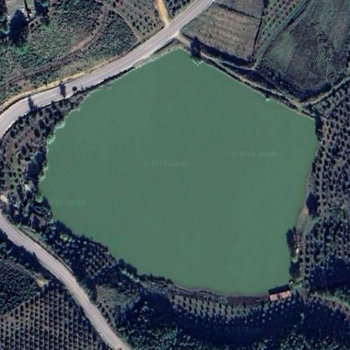 Ujëmbajtësja Ommlit in Çepe, Albania (Google Maps)