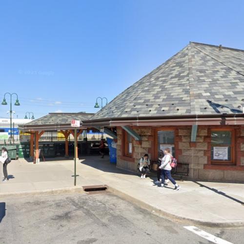Tarrytown station in Tarrytown, NY (Google Maps)