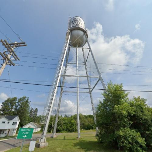 Buhl Water Tower in Buhl, MN (Google Maps)