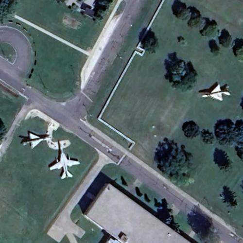 Aircraft static display in Pápa, Hungary - Virtual Globetrotting