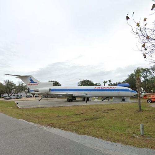 Boeing 727-233 in Lakeland, FL (Google Maps)