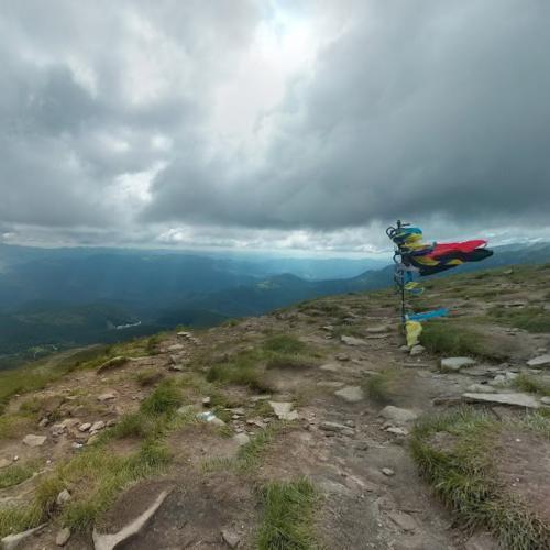 Говерла (Hoverla) (UT/CA-001) in Vorokhta, Ukraine (Google Maps)