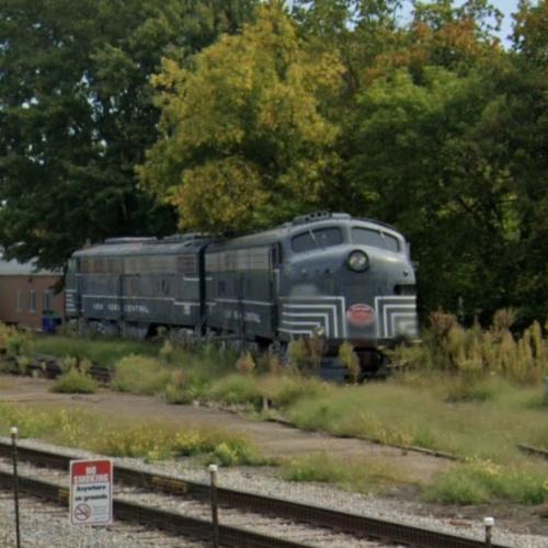 EMD E8A RPCX 4080 and RPCX 4068 in Medina, NY (Google Maps)