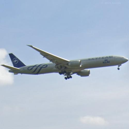 KLM Boeing 777 "SkyTeam" [PH-BVD] in Amsterdam, Netherlands (Google Maps)