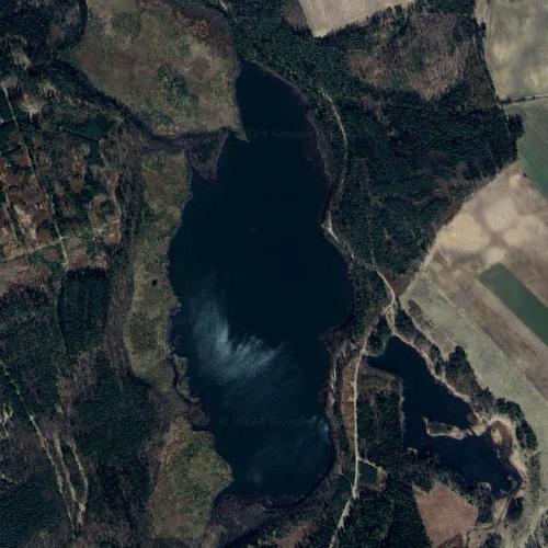 Bystrzyno Wielkie Lake in Swidwin, Poland (Google Maps)