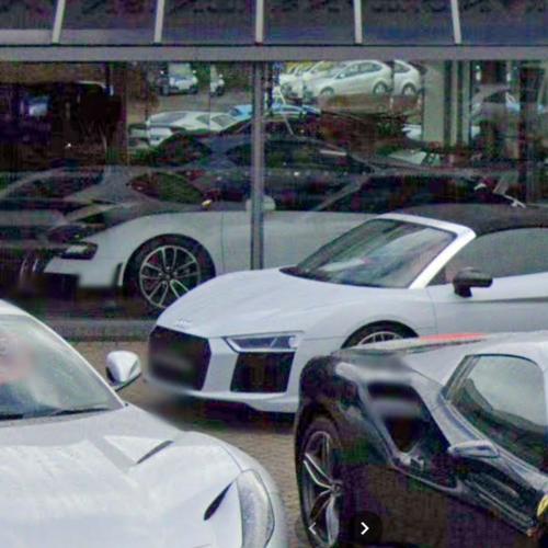 Bugatti Veyron Grand Sport in Banstead, United Kingdom (Google Maps) (#2)