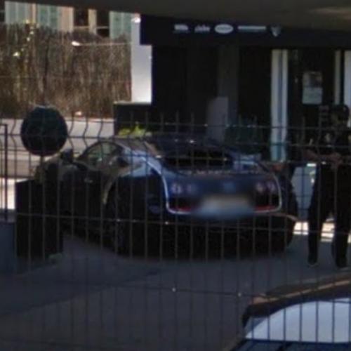 Bugatti Veyron in Cannes, France (Google Maps) (#8)
