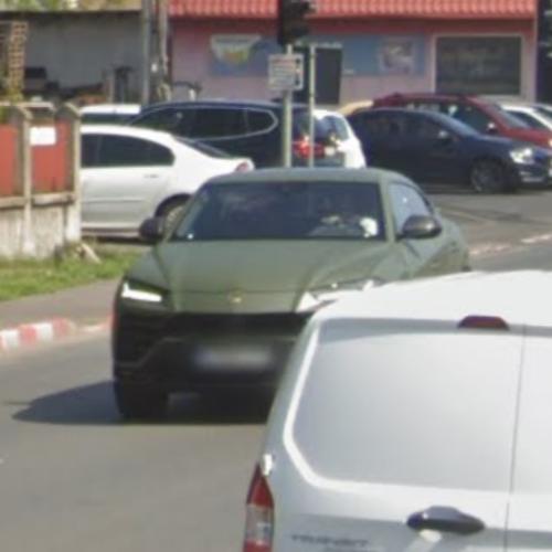 Lamborghini Urus in Voluntari, Romania (Google Maps)