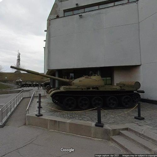 T-62 tank in Kiev, Ukraine (Google Maps) (#2)