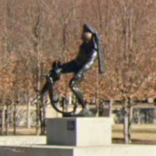 'Hercules and the Hydra' by Mathias Gasteiger in St Louis, MO (Google Maps)