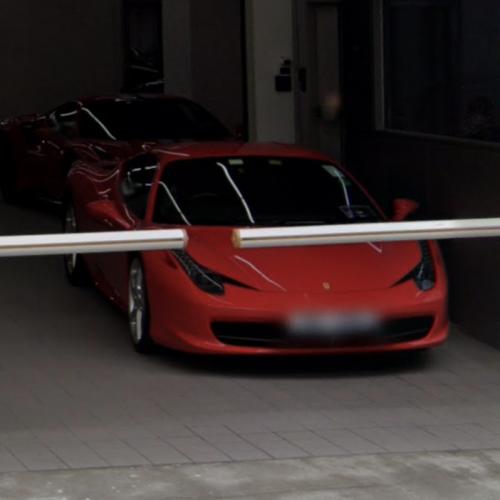 Ferrari 458 Italia in Hong Kong in Hong Kong, Hong Kong (Bing Maps)