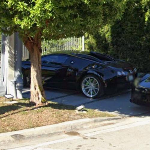 Bugatti Veyron 16.4 in Miami Beach, FL (Google Maps)