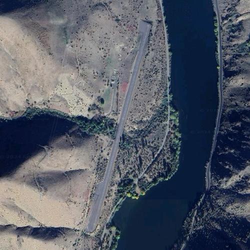 Oxbow Airport in Oxbow, OR (Google Maps)