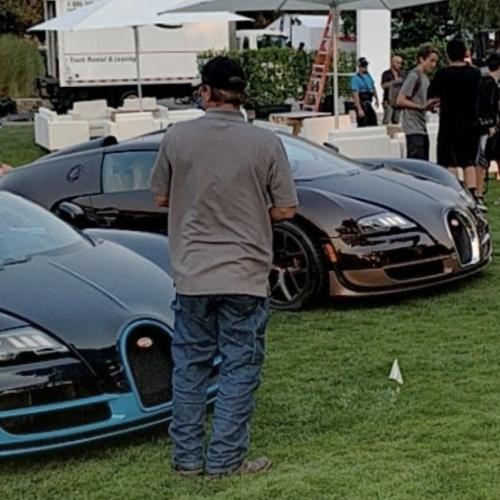 Bugatti Veyron in Carmel, CA (Google Maps)