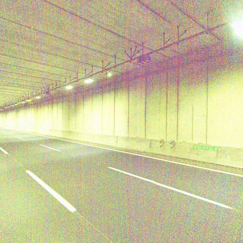 Disturbing tunnel glitch in Firenze, Italy (Google Maps)