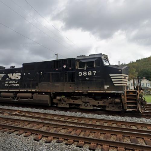 GE Dash 9-40CW NS 9887 in West Brownsville, PA (Google Maps)