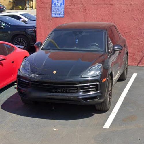 Porsche Cayenne in Miami, FL (Google Maps)