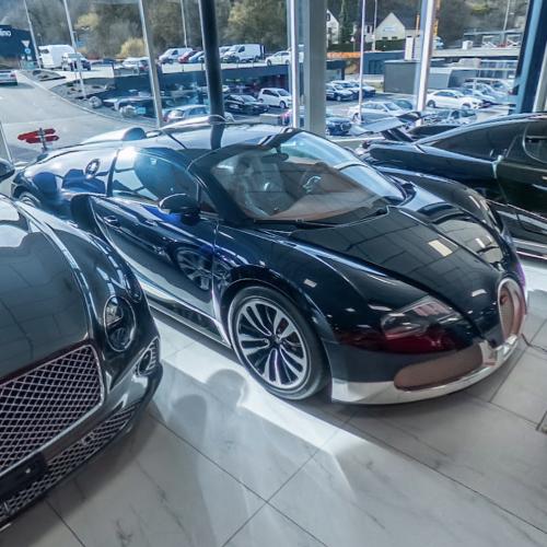 Bugatti Veyron in Porrentruy, Switzerland (Google Maps)