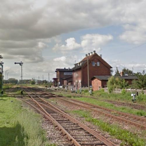 Pępowo railway station in Pepowo, Poland - Virtual Globetrotting