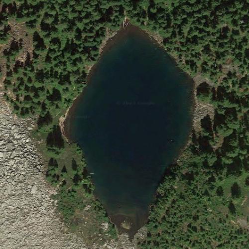 Hinter Lake in Newhalem, WA (Google Maps)