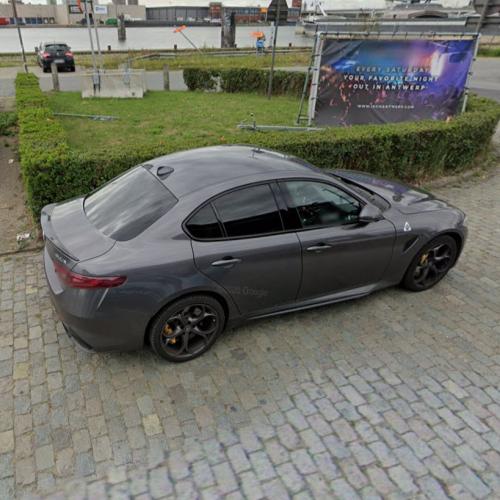 Alfa Romeo Giulia Quadrifoglio in Antwerp, Belgium (Google Maps) (#3)