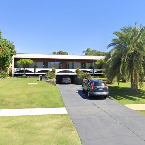 'Paganin House' by Iwan Iwanoff in Floreat, Australia (Google Maps)