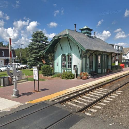 Park Ridge station (NJ Transit) in Park Ridge, NJ - Virtual Globetrotting