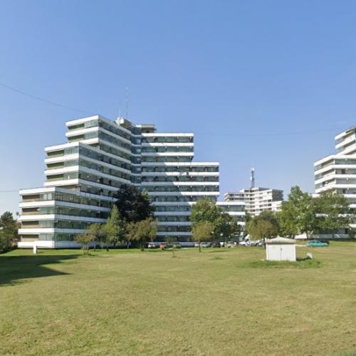 10+1-storey Y-houses aka Bauxitváros in Tapolca, Hungary - Virtual ...