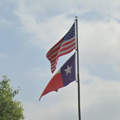 US and Texas Flags in Lago Vista, TX (Google Maps)