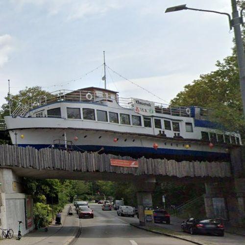 Ship on a railway bridge in Munich, Germany (Google Maps)